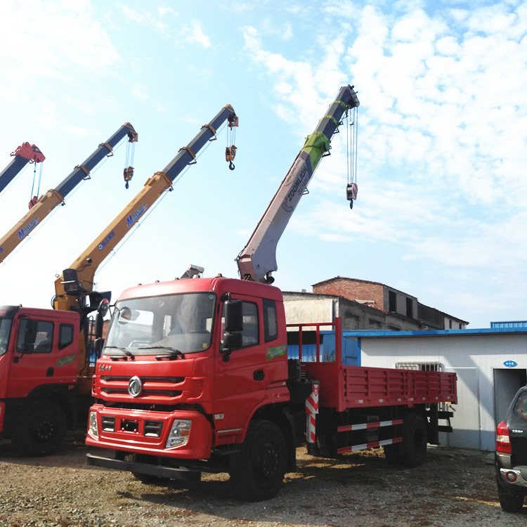 Small Truck CRANE DONGFENG 12ton TRUCK Mini Crane 4x2 Pickup Truck ...